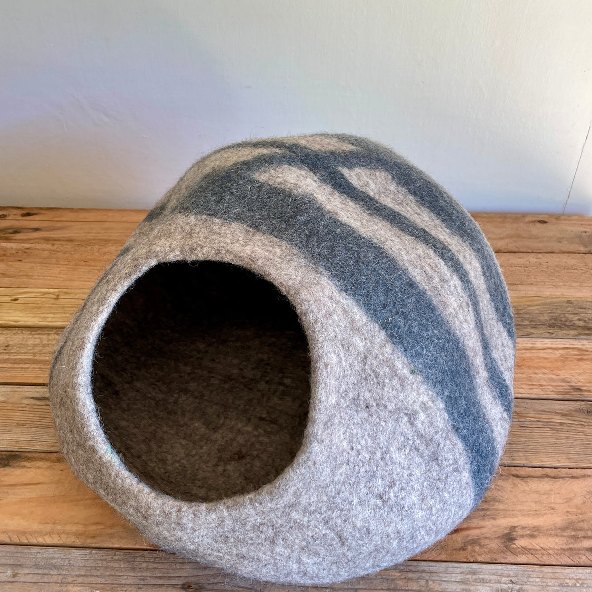 Handmade Felt Cat Caves • Cozy & Stylish Pet Beds | Sky Gypsies